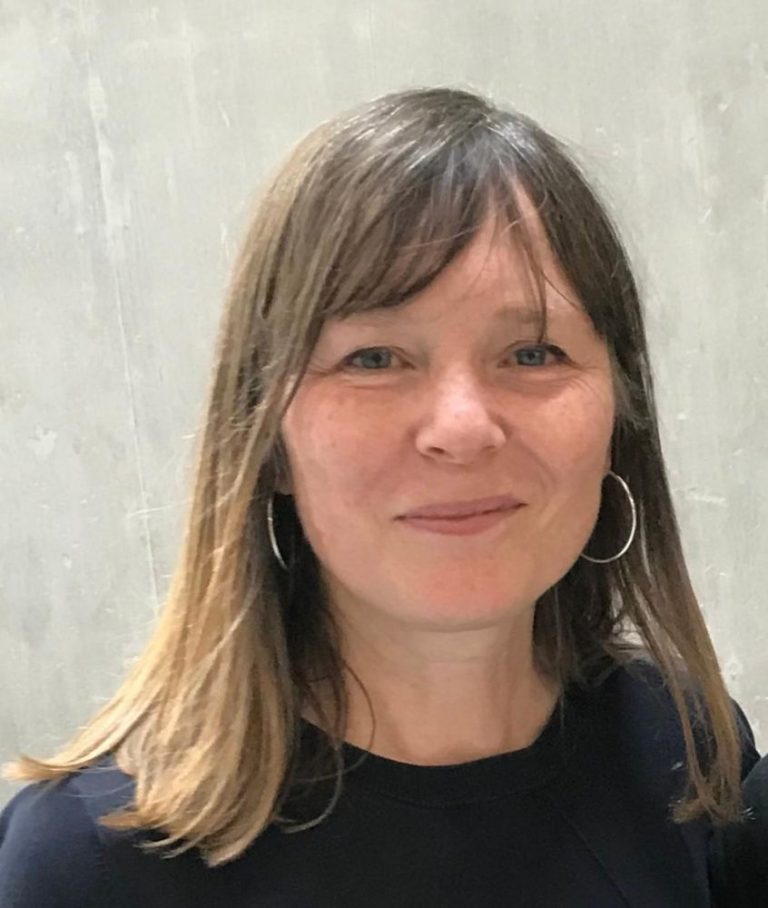 The Castaway Library… with Louise Millar - Felixstowe Book Festival